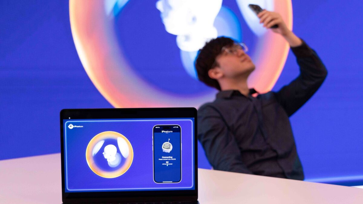 【智能監測】HKIIT團隊開發AI神器 拯救低頭族頸椎 - wepro180